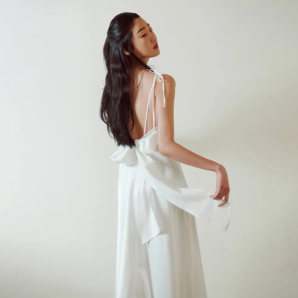 Bridal Back Ribbon Dress_white - 감도 깊은 취향 셀렉트샵 29CM