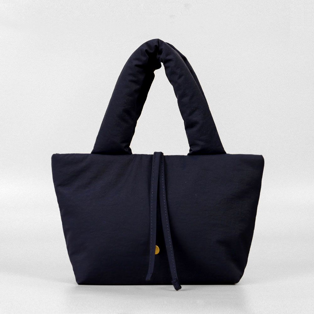 Mellow Padding Bag 네이비 - 감도 깊은 취향 셀렉트샵 29CM