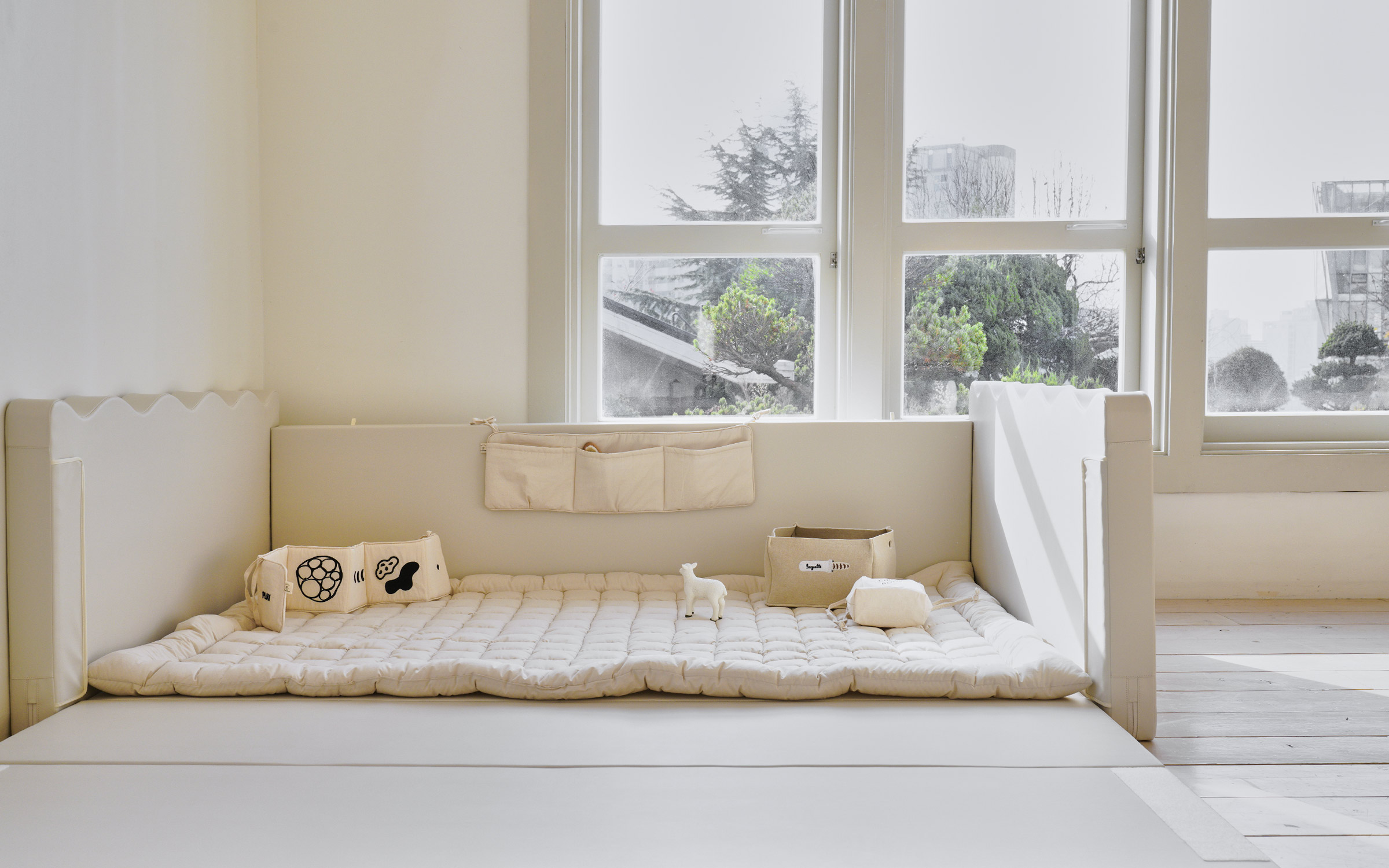 Joi Bumper Bed - 감도 깊은 취향 셀렉트샵 29CM