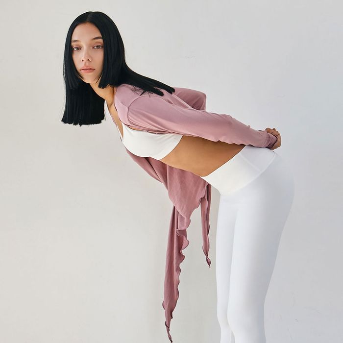 여성 요가복 DEVI-O0017-스모크로즈 필라테스 트리플 트위스트 롱 가디건 - 감도 깊은 취향 셀렉트샵 29CM