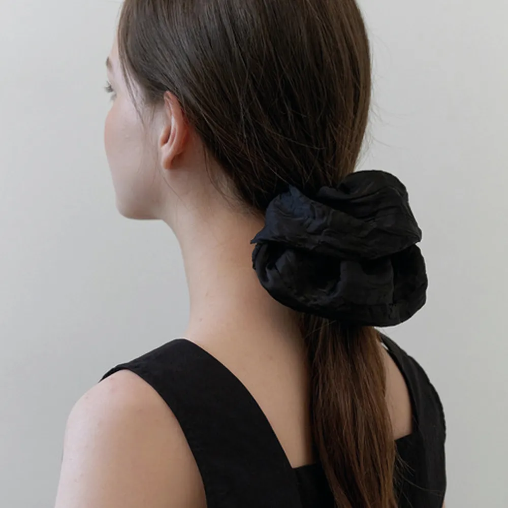 meringue silky scrunch - black - 감도 깊은 취향 셀렉트샵 29CM