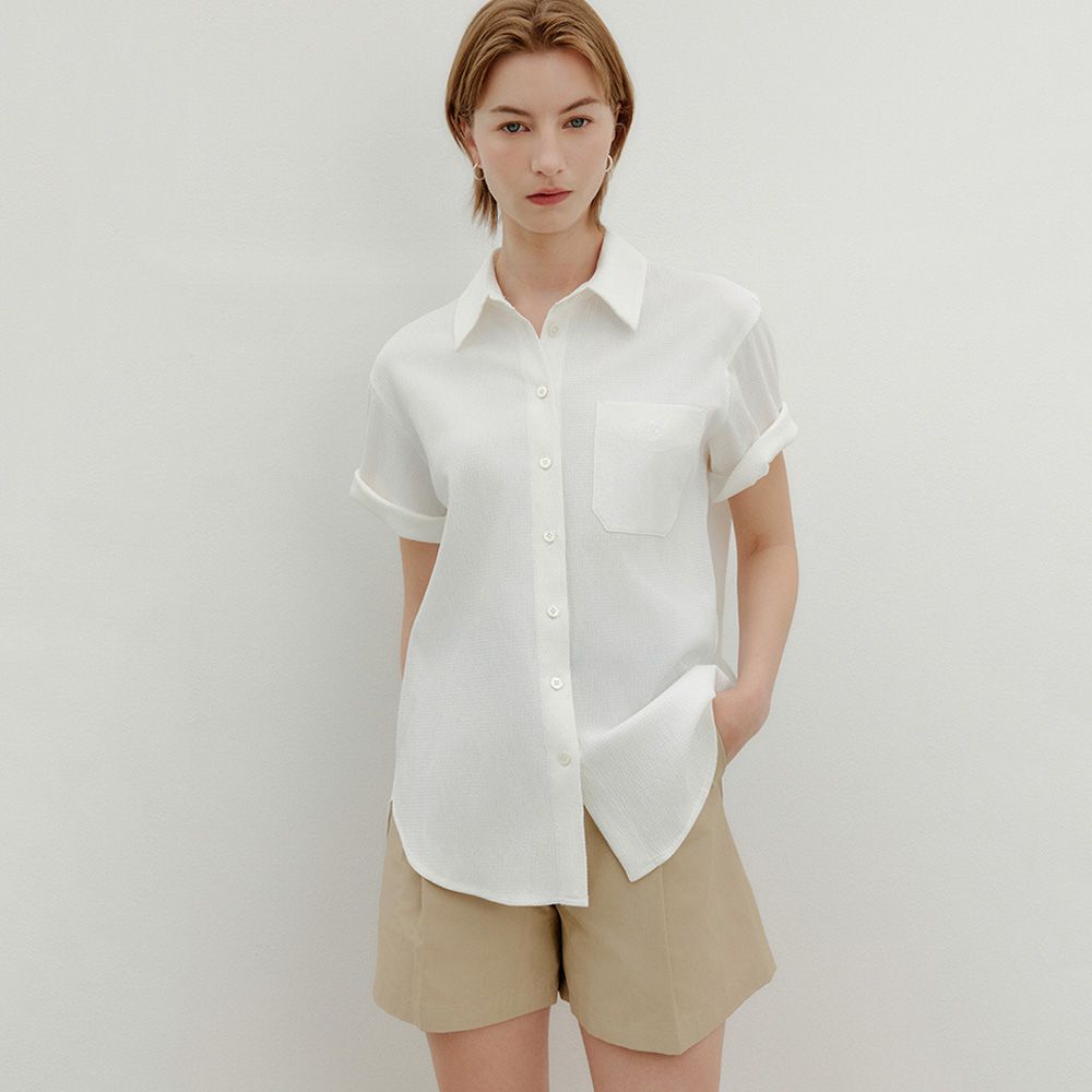 헤일리 로고 하프 슬리브 셔츠_화이트 / HAILEY LOGO HALF SLEEVE SHIRT_WHITE - 감도 깊은 취향 ...