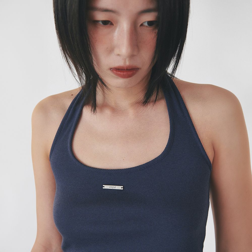 [ESSENTIAL] HALTER SLEEVELESS - NAVY - 감도 깊은 취향 셀렉트샵 29CM