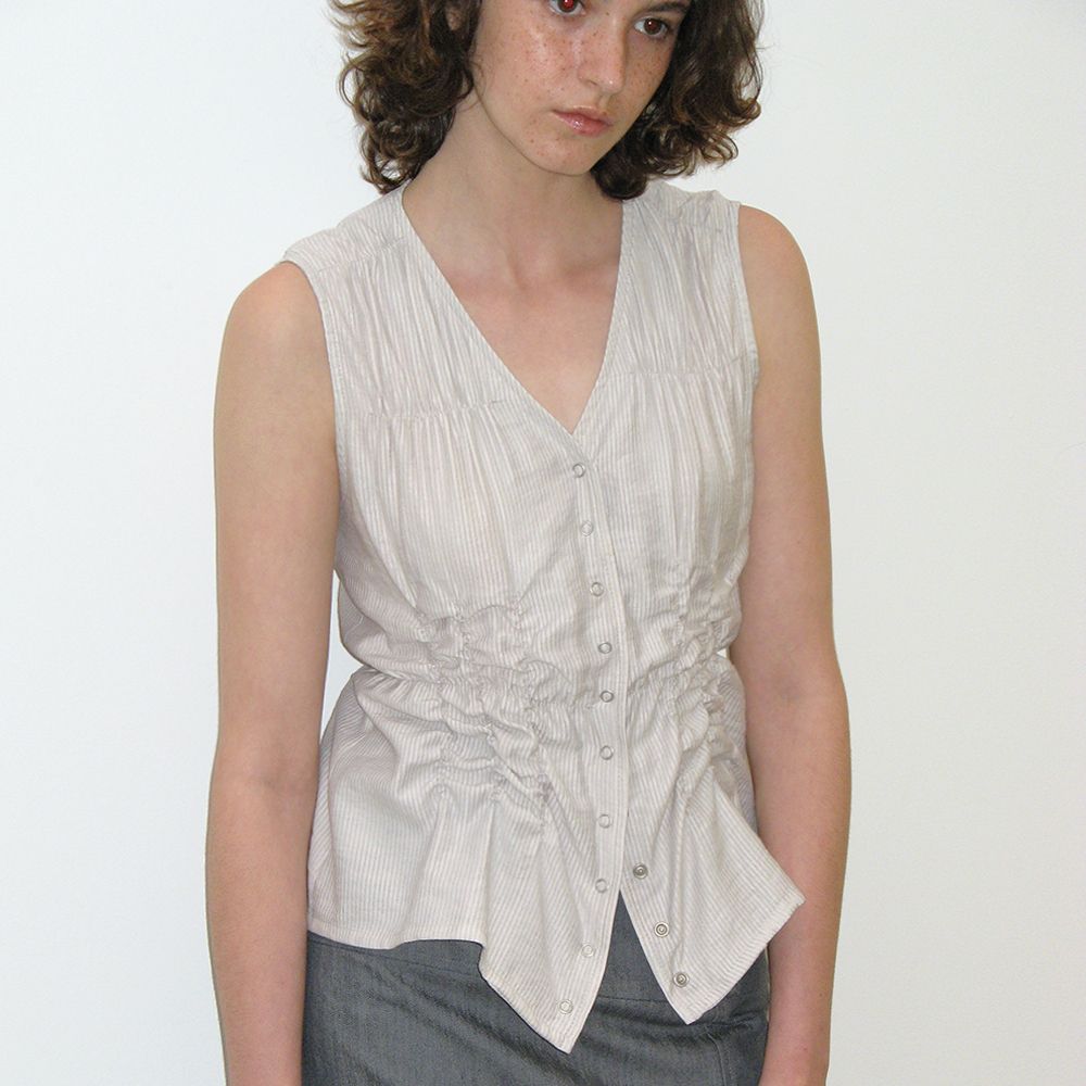 WRINKLE SLEEVELESS SHIRT, SAND GRAY - 감도 깊은 취향 셀렉트샵 29CM