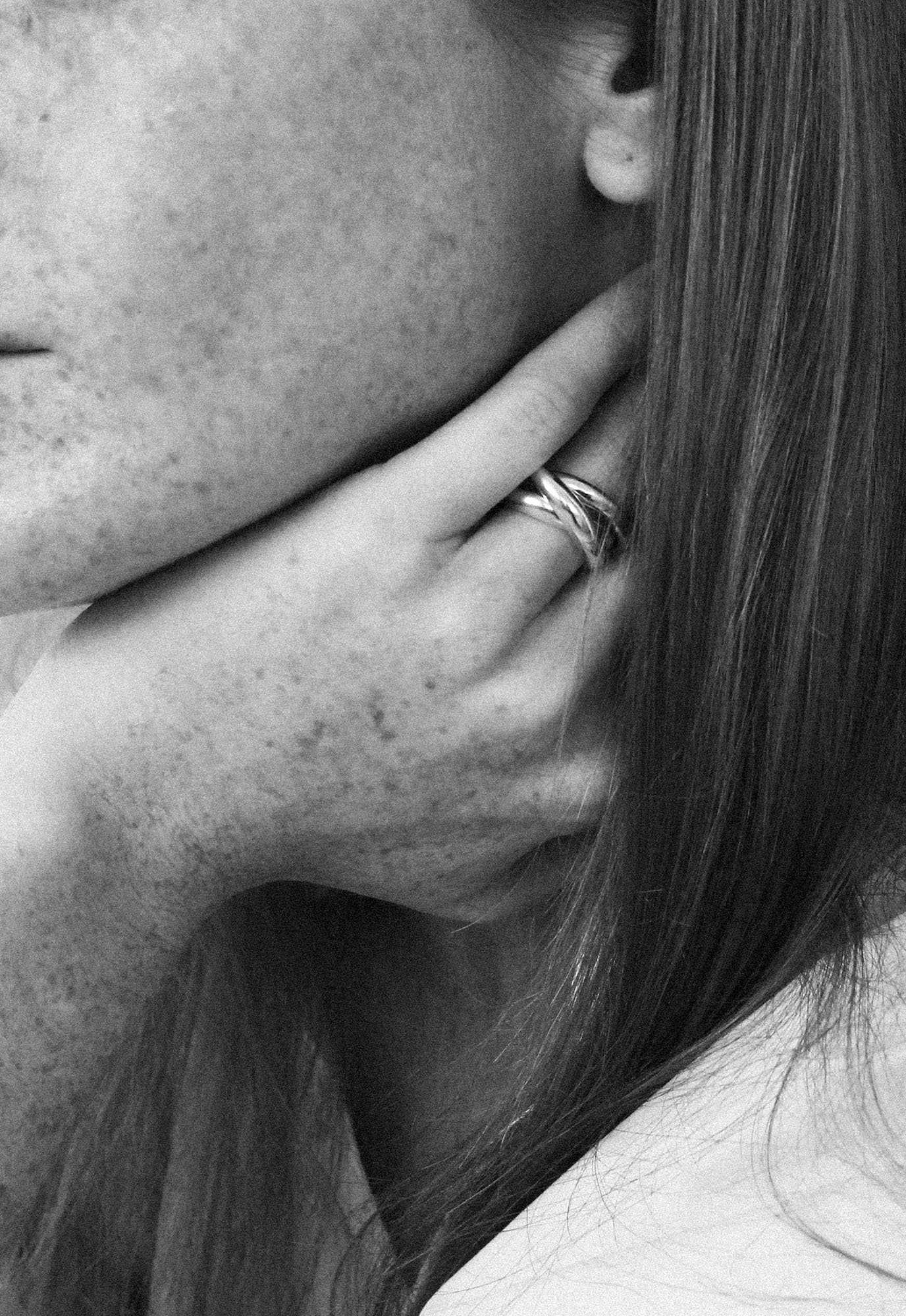 Classic Dim Trinity Ring Gold - 감도 깊은 취향 셀렉트샵 29CM