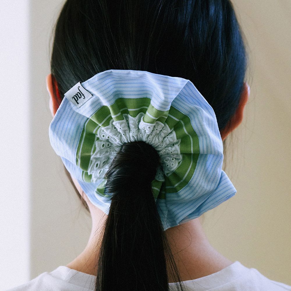 FAD LACE SCRUNCH (BLUE) - 감도 깊은 취향 셀렉트샵 29CM