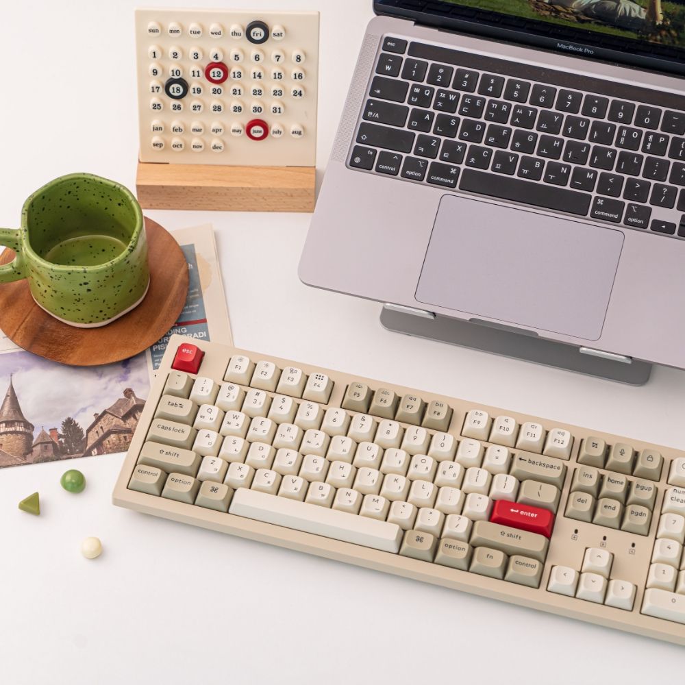 키크론 K10 PRO SE 레트로 핫스왑 유무선 풀배열 기계식 키보드 - 감도 깊은 취향 셀렉트샵 29CM