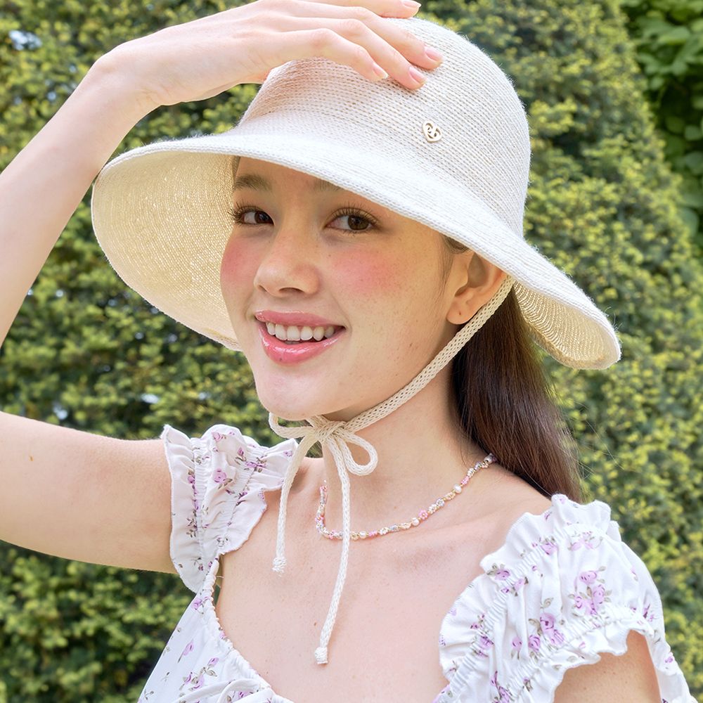 sunset heart strap wide hat_white - 감도 깊은 취향 셀렉트샵 29CM