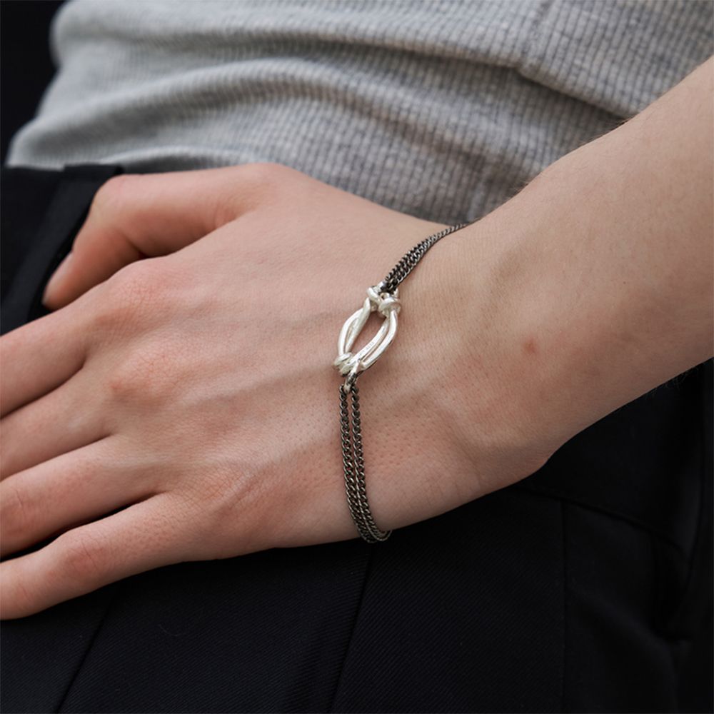 SAILORS KNOT CHAIN BRACELET - 감도 깊은 취향 셀렉트샵 29CM