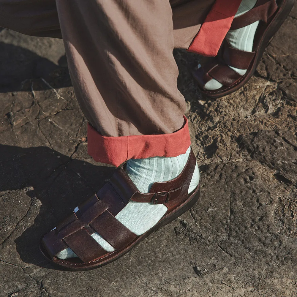 1069 MILO-BROWN (마일로) - 감도 깊은 취향 셀렉트샵 29CM