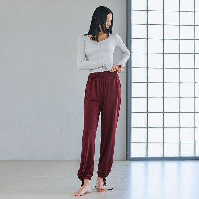 여성 요가복 DEVI-B0077-버건디 필라테스 나디안 하렘팬츠 - 감도 깊은 취향 셀렉트샵 29CM