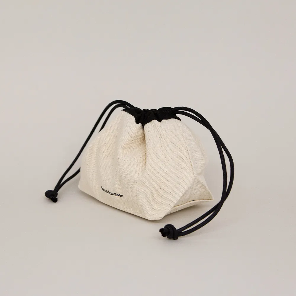 STRING POUCH (IVORY) - 감도 깊은 취향 셀렉트샵 29CM