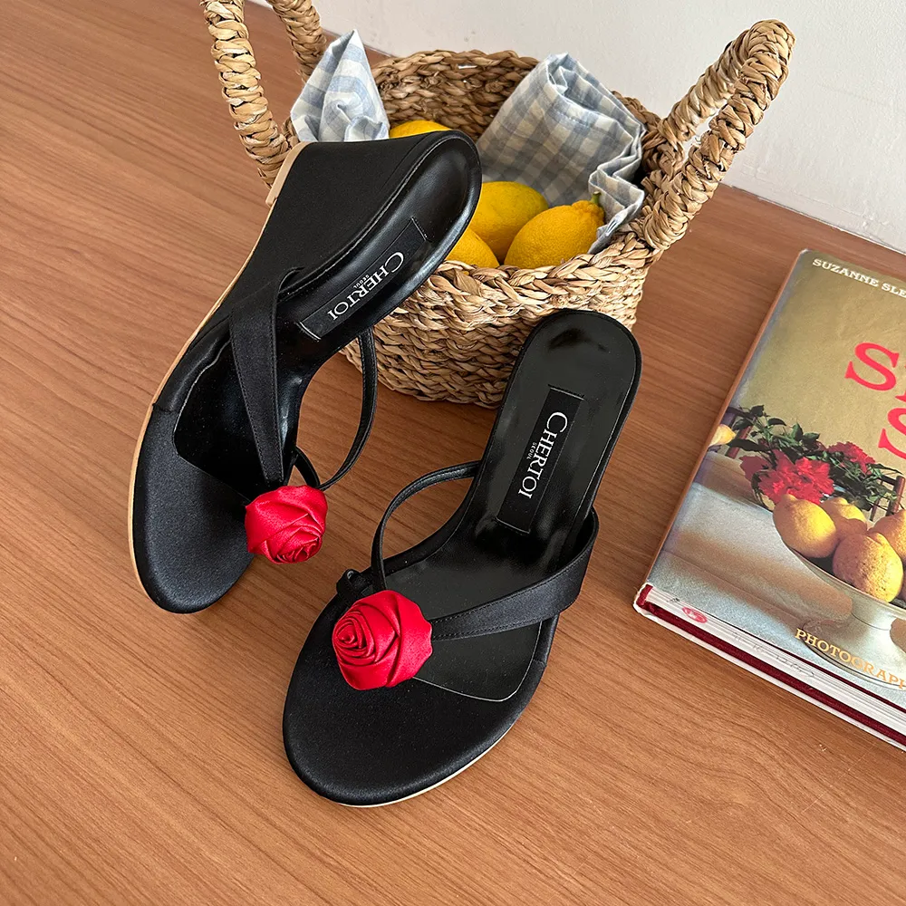 Rose Wedge Mule Black - 감도 깊은 취향 셀렉트샵 29CM