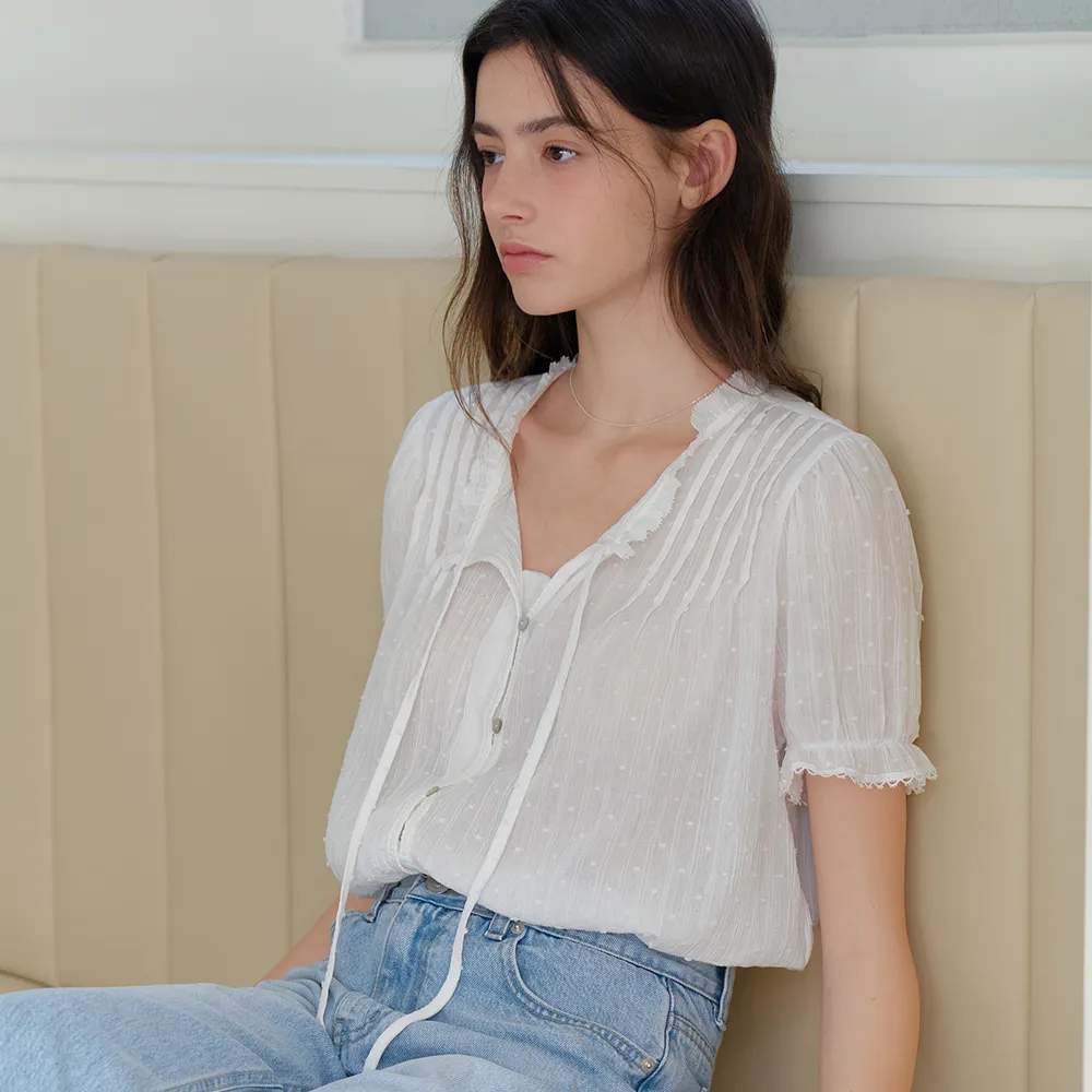 comos 1183 pintuck lace blouse (ivory) - 감도 깊은 취향 셀렉트샵 29CM