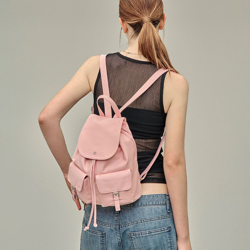 Hug Backpack 허그 백팩 / 베이비핑크 - 감도 깊은 취향 셀렉트샵 29CM