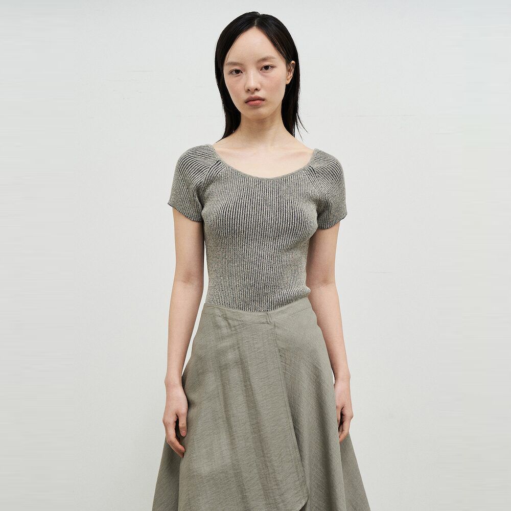 TwoTone Backless Pullover Beige (AG4751A01A) - 감도 깊은 취향 셀렉트샵 29CM