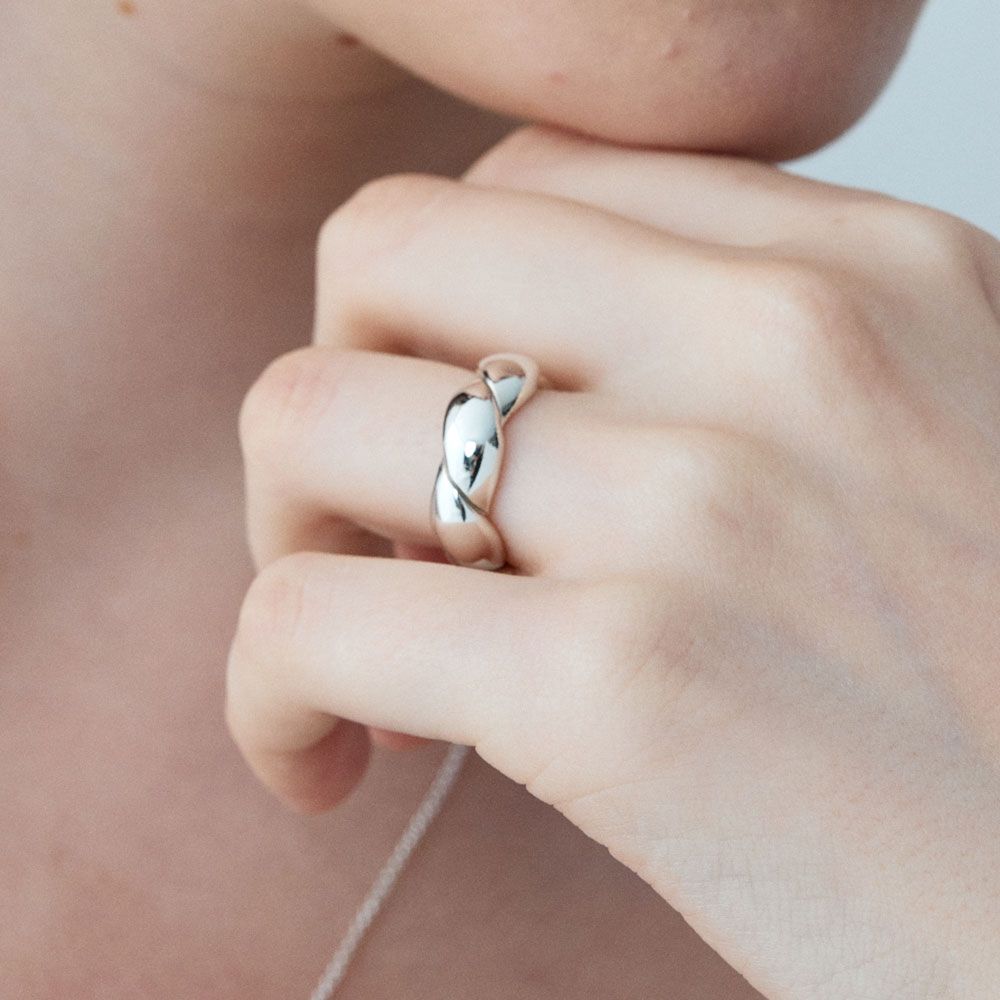 [인플루언서 픽][silver925] twisted volume ring - 감도 깊은 취향 셀렉트샵 29CM