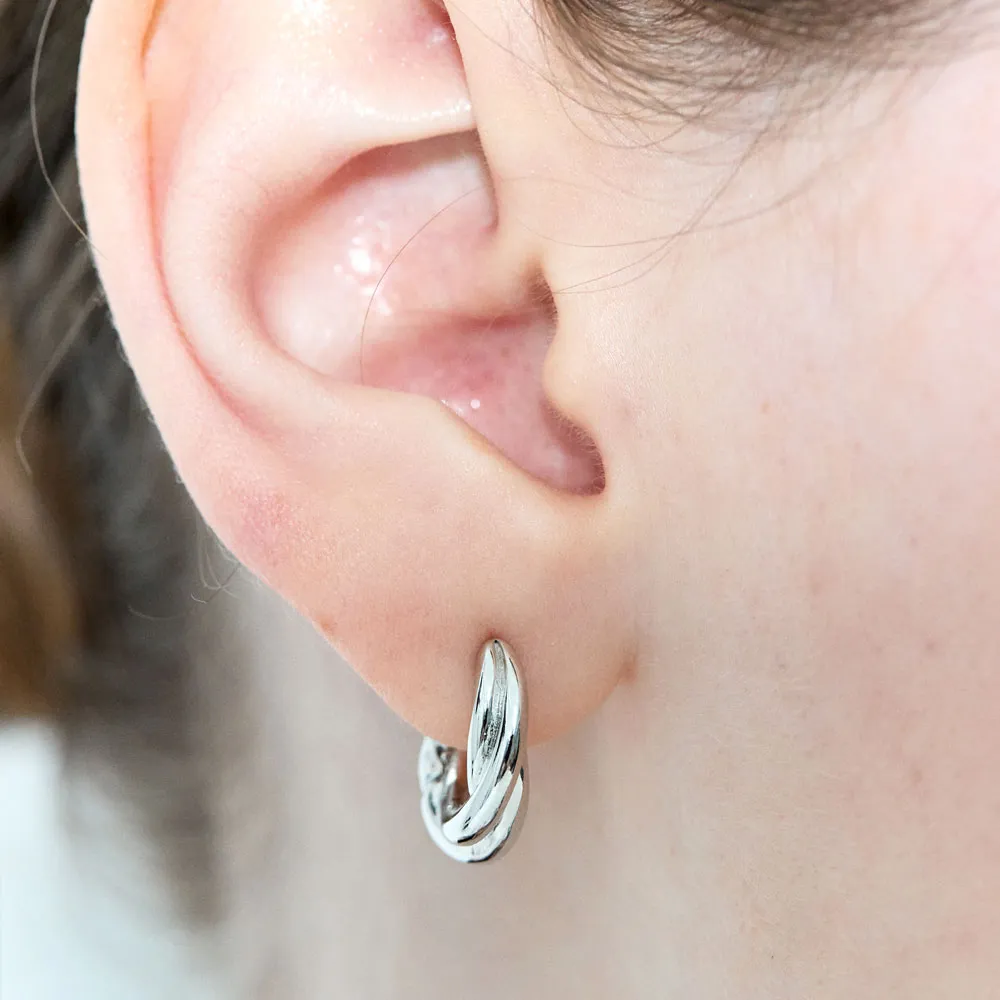 twisted croissant onetouch earring - 감도 깊은 취향 셀렉트샵 29CM