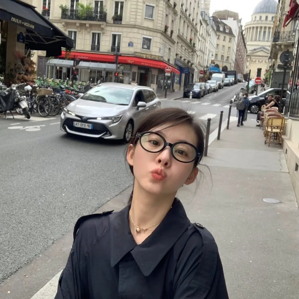 [묵화, 슈멍 PICK] MOLLY C1 - 감도 깊은 취향 셀렉트샵 29CM