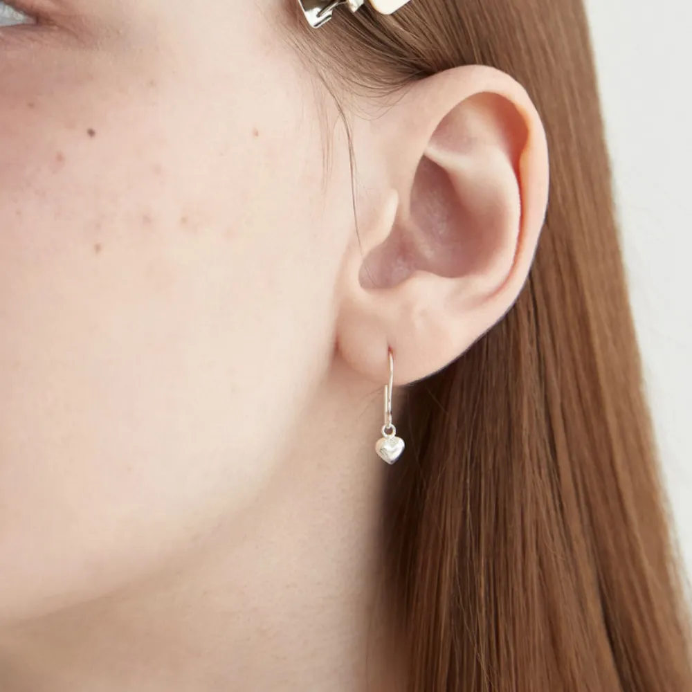 Love mini drop earrings - 감도 깊은 취향 셀렉트샵 29CM