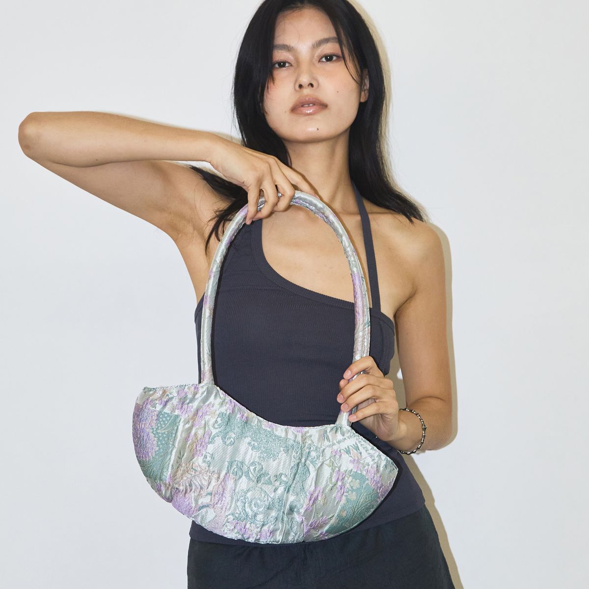 Bean Shoulder Bag [Blue] - 감도 깊은 취향 셀렉트샵 29CM