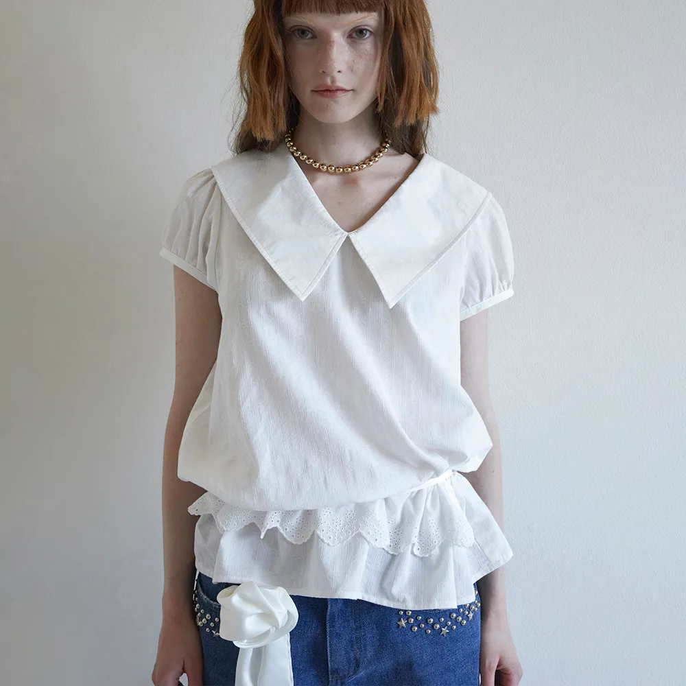 V COLLAR EMBROIDERY APRON BLOUSE - 감도 깊은 취향 셀렉트샵 29CM