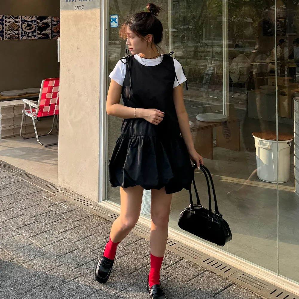 SHOULDER STRING PUMPKIN MINI DRESS BLACK - 감도 깊은 취향 셀렉트샵 29CM