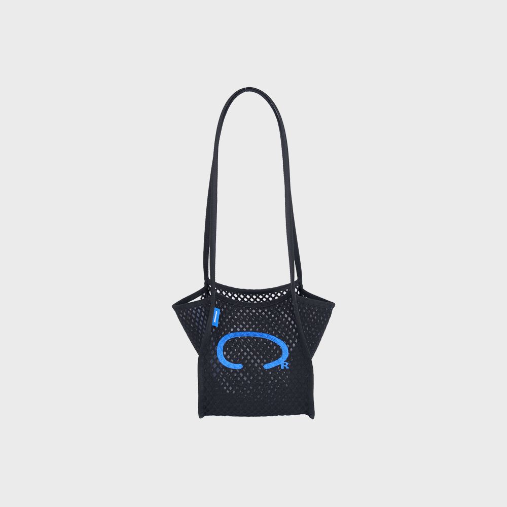 C - logo Bag (Mash Black) - 감도 깊은 취향 셀렉트샵 29CM