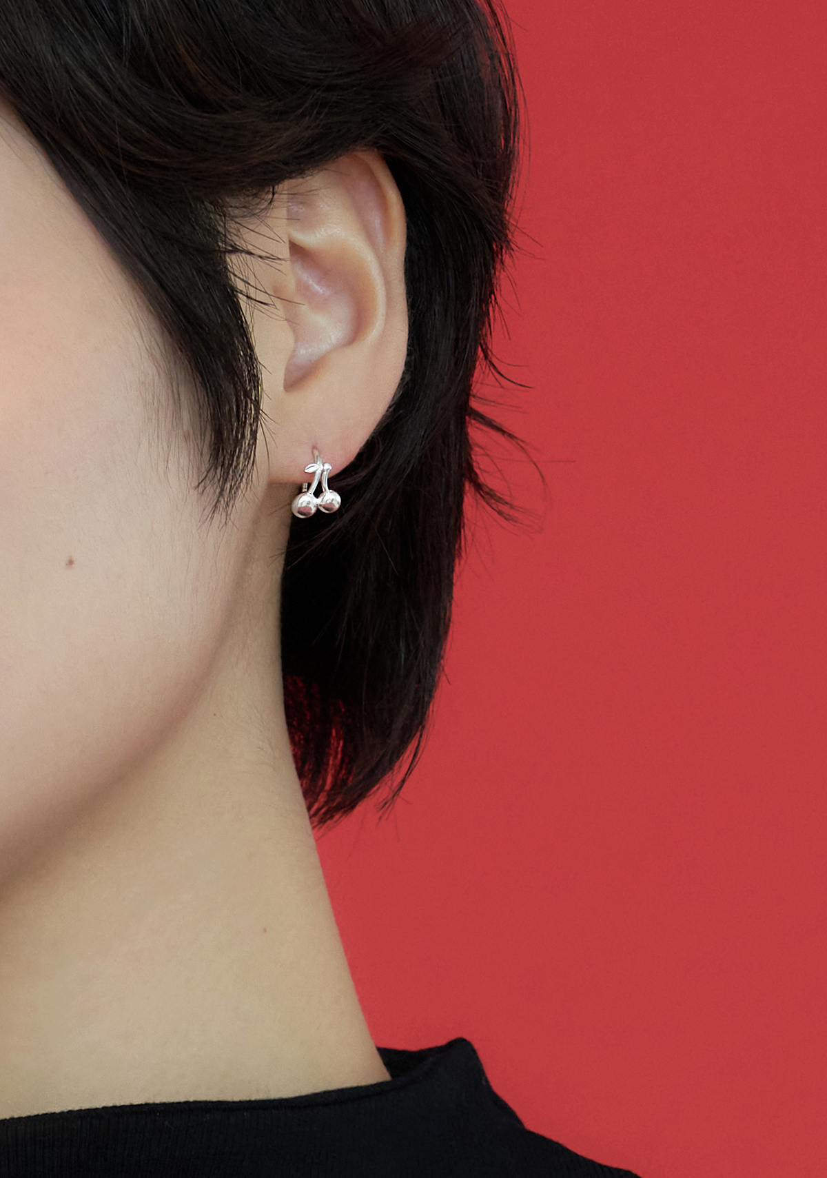 [silver925] cherry hook earring - 감도 깊은 취향 셀렉트샵 29CM