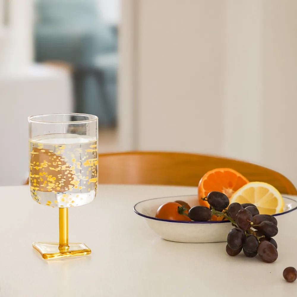 [EPOK 에포크] 스파클링 패턴 디자인 고블렛 잔 글라스 컵 -320ml 선물포장 - 감도 깊은 취향 셀렉트샵 29CM