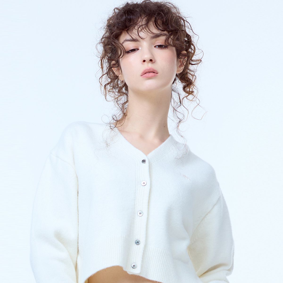 IN CROP KNIT CARDIGAN(IVORY) - 감도 깊은 취향 셀렉트샵 29CM