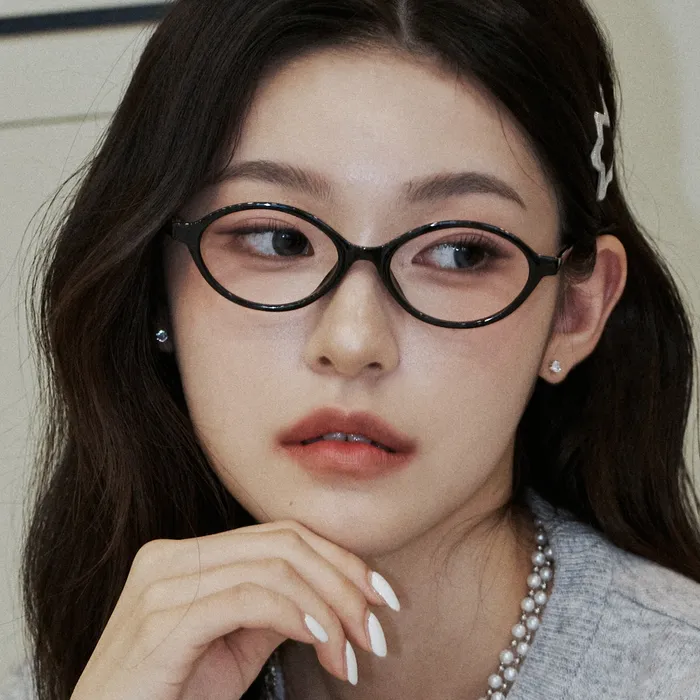 ERICA RT1018 C1 블루라이트차단안경 - 감도 깊은 취향 셀렉트샵 29CM