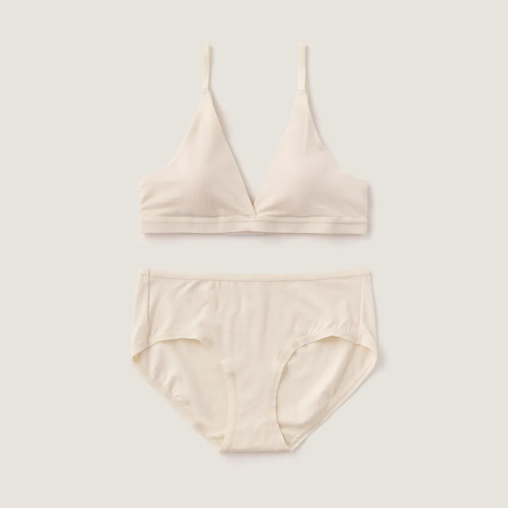 (set) Triangle soft bamboo bra & panties in Egg_삼각 소프트 뱀부 브라&팬티 에그 - 감도 깊은 취향 셀렉트샵 29CM
