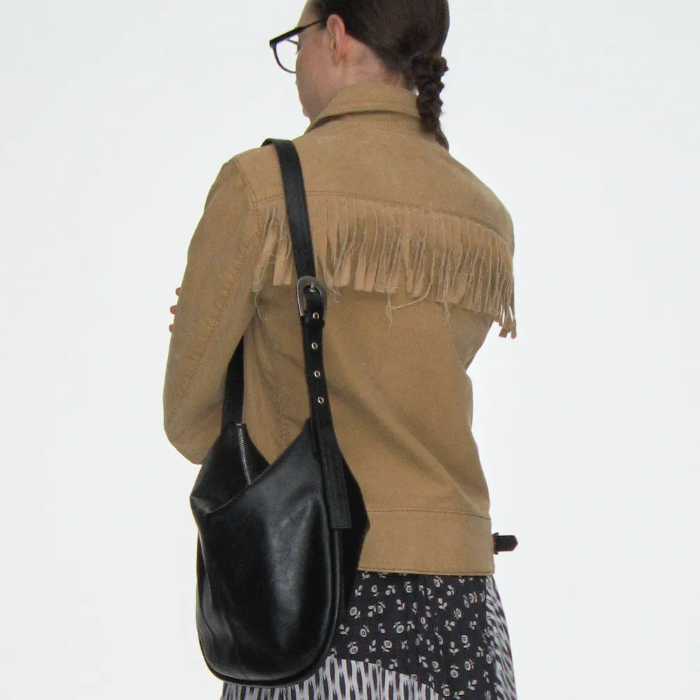 farrier pod bag (black) - 감도 깊은 취향 셀렉트샵 29CM