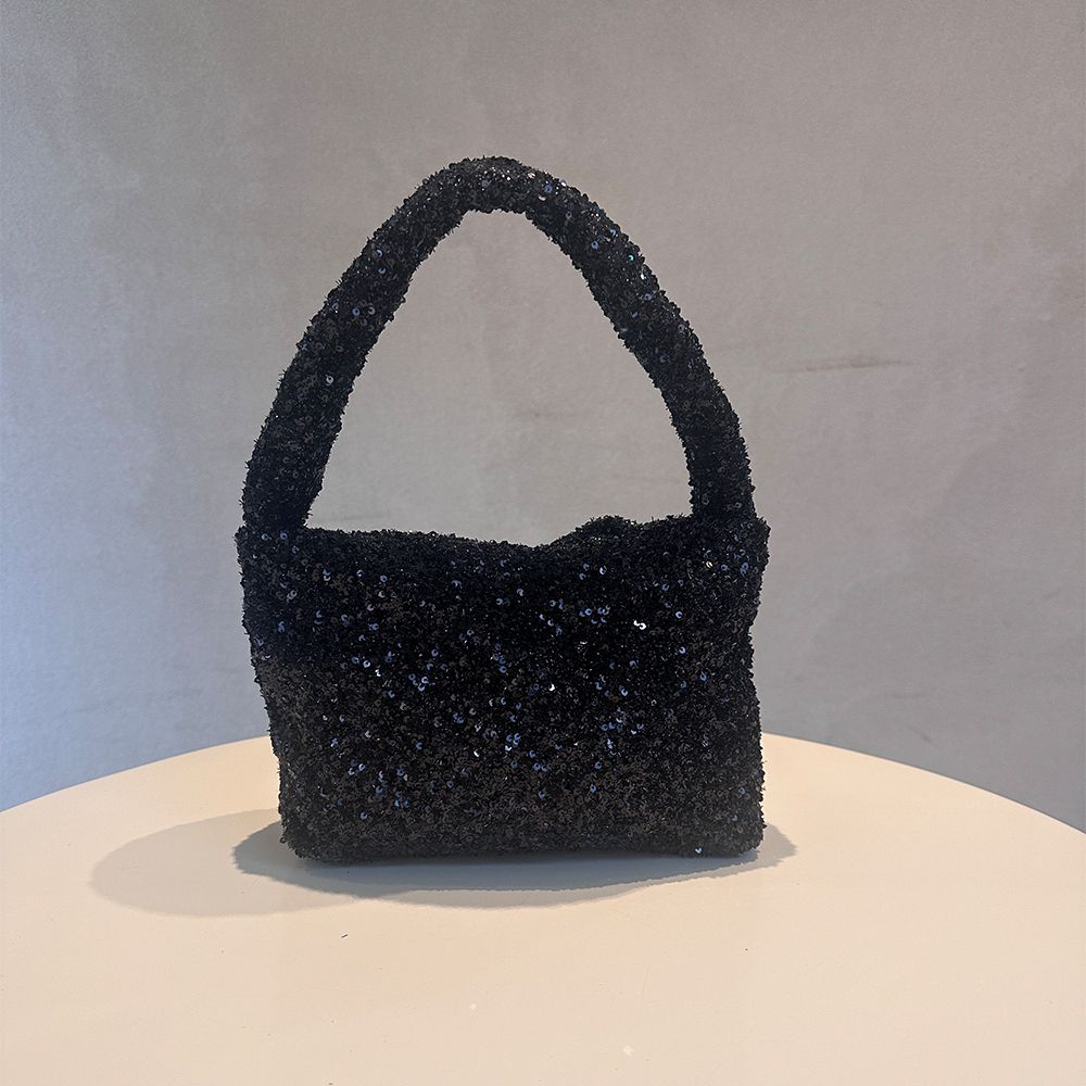 Spangle poki bag _ black - 감도 깊은 취향 셀렉트샵 29CM