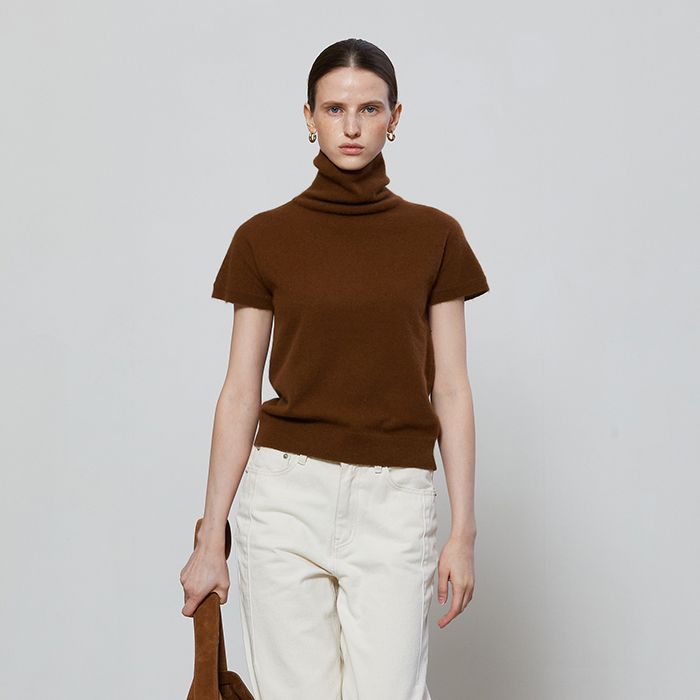 CAP SLEEVE TURTLENECK KNIT - BROWN - 감도 깊은 취향 셀렉트샵 29CM