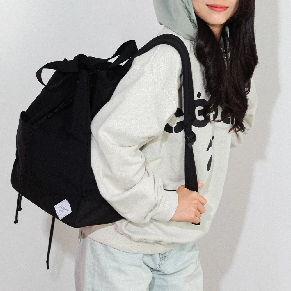 STRING BUCKET BACKPACK (3colors) 스트링 버킷 백팩 - 감도 깊은 취향 셀렉트샵 29CM