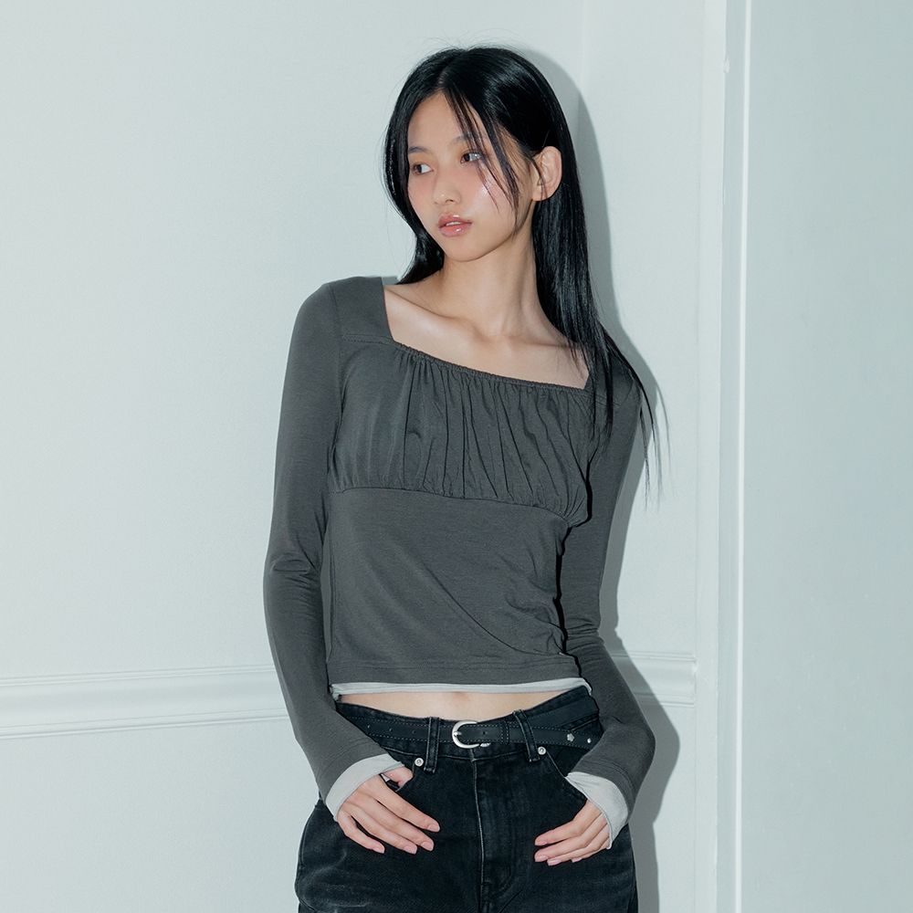 SQUARE SHIRRING TOP (CHARCOAL) - 감도 깊은 취향 셀렉트샵 29CM