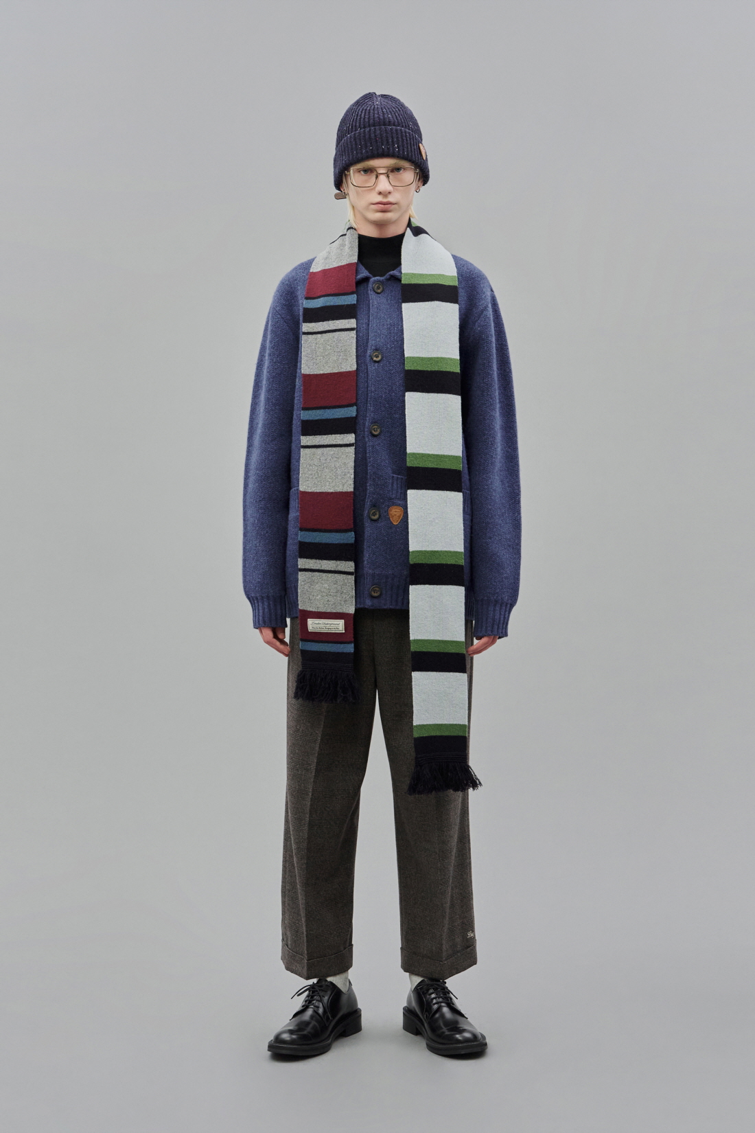 Narrow Stripe Muffler_Navy - 감도 깊은 취향 셀렉트샵 29CM