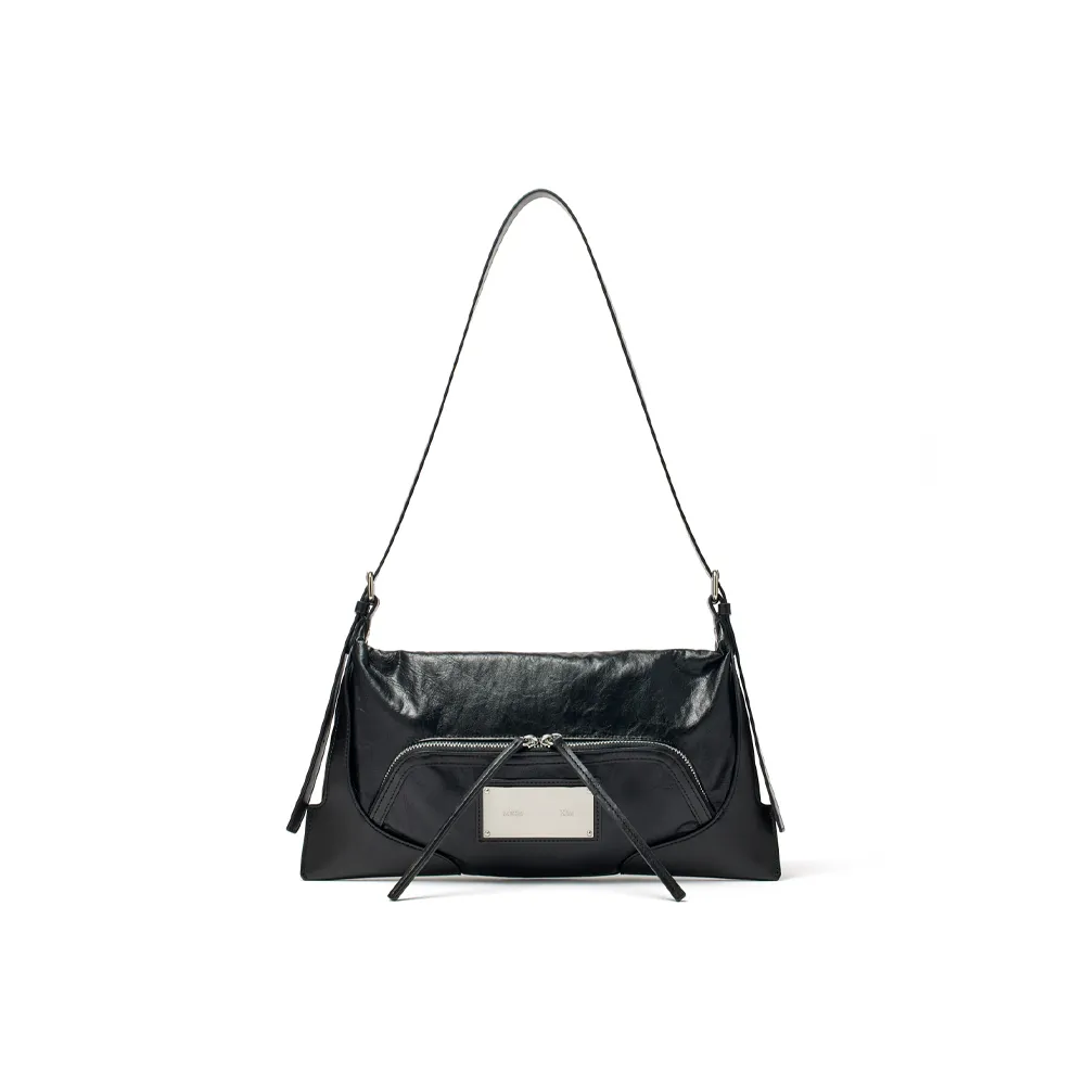 TWO WAY STRAP SQUARE MINI BAG IN BLACK - 감도 깊은 취향 셀렉트샵 29CM