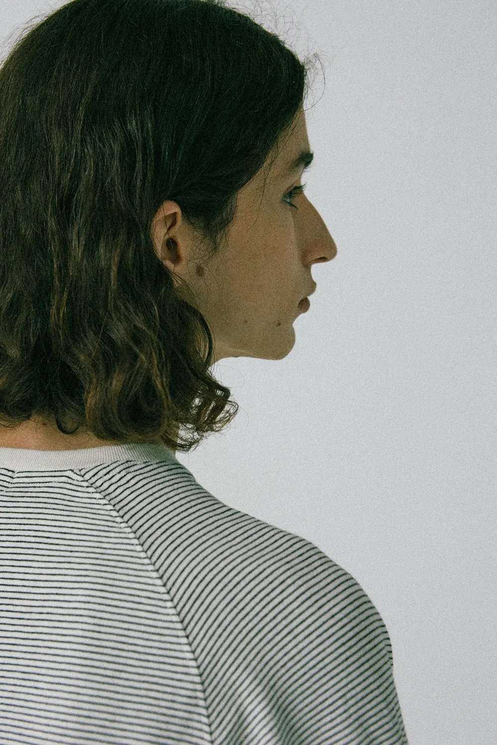 TF5-TS01 래글런 스트라이프 슬리브-아이보리 - 감도 깊은 취향 셀렉트샵 29CM