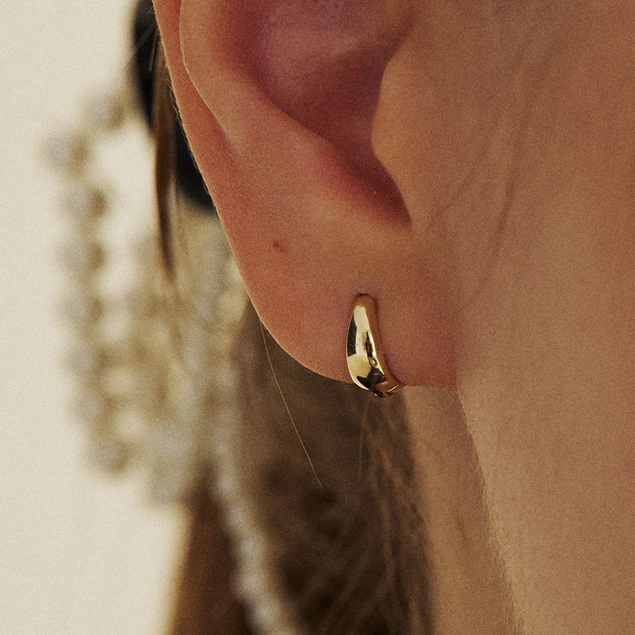10K 14K medium bold hoop earrings - 감도 깊은 취향 셀렉트샵 29CM