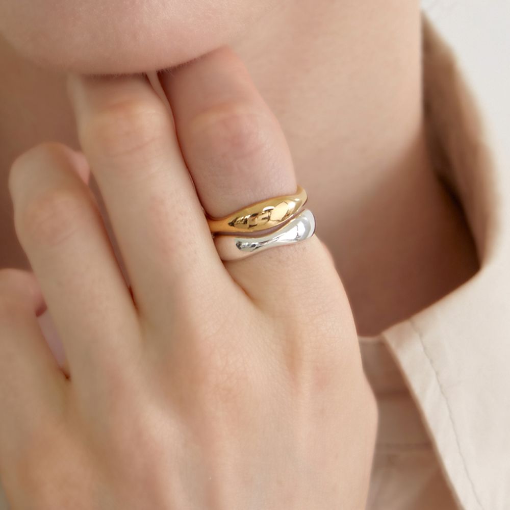Wave ring - 감도 깊은 취향 셀렉트샵 29CM