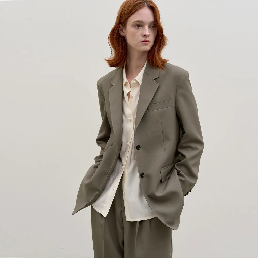 ESSENTIAL SINGLE BUTTON JACKET_DARK BEIGE - 감도 깊은 취향 셀렉트샵 29CM