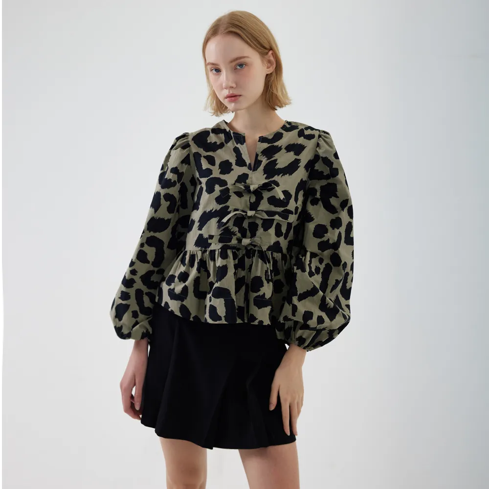 Julie Puff Long Sleeve Blouse - Leopard Olive - 감도 깊은 취향 셀렉트샵 29CM