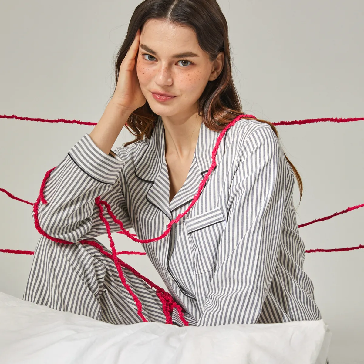 [여성] 웜 허그 트윌 스트라이프 파자마 2C - 감도 깊은 취향 셀렉트샵 29CM