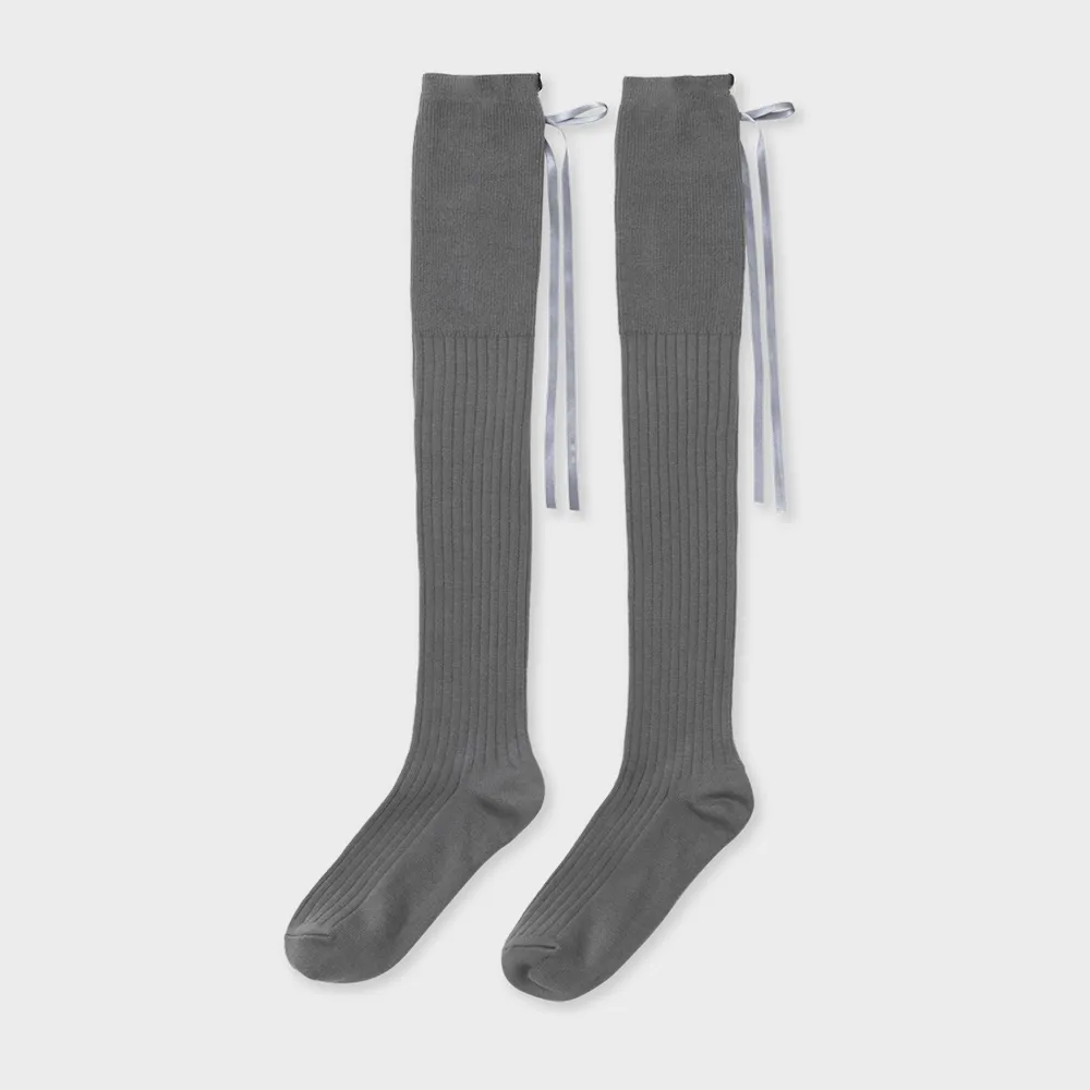Long ribbon over knee socks_Grey - 감도 깊은 취향 셀렉트샵 29CM