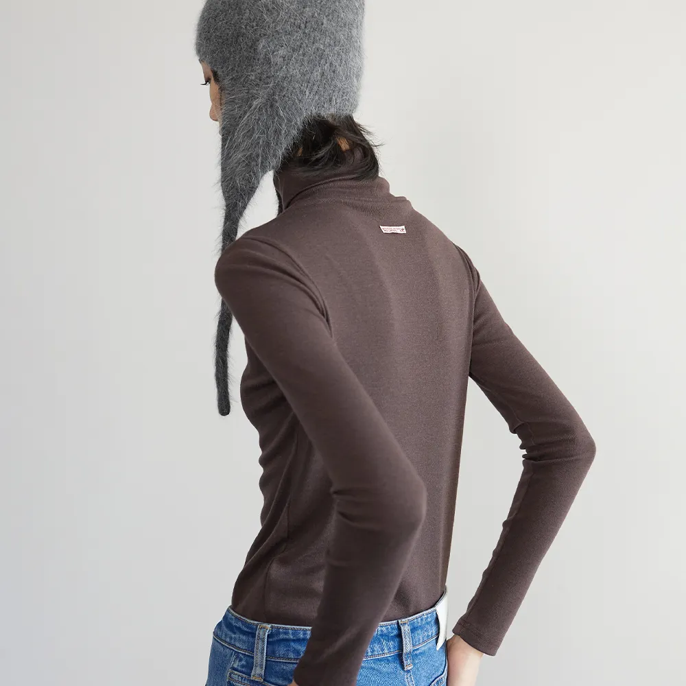 BASIC TURTLE NECK TOP BROWN - 감도 깊은 취향 셀렉트샵 29CM