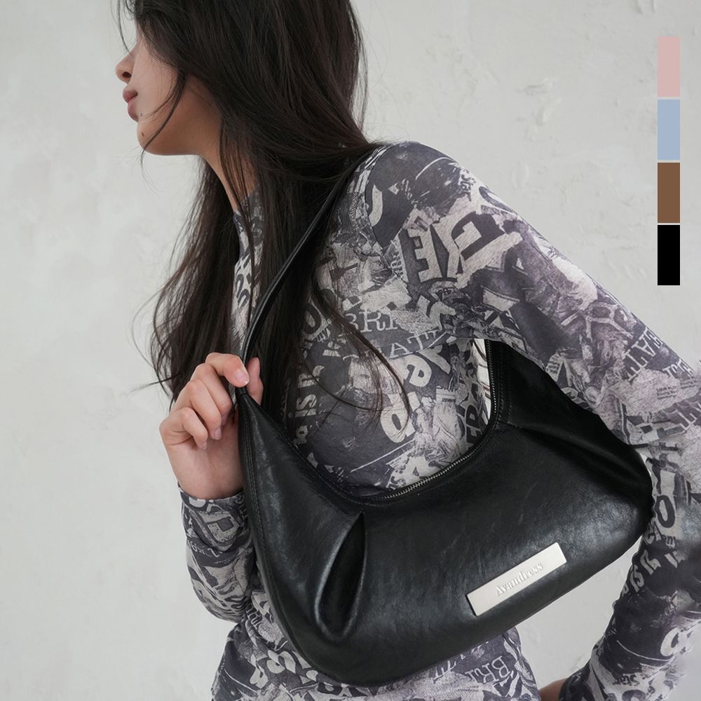 Mini-hole Curve Shoulder Bag - 4COL - 감도 깊은 취향 셀렉트샵 29CM