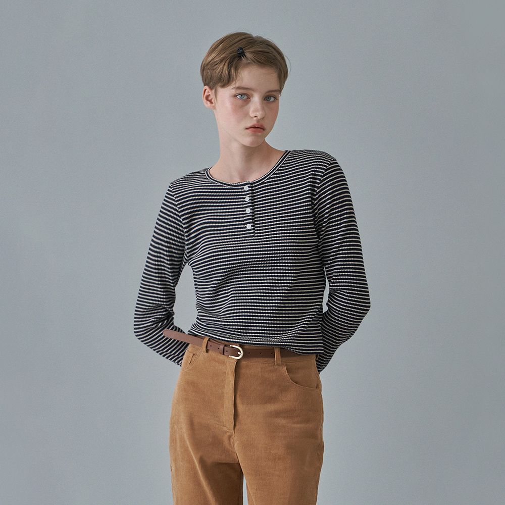 Stripe button t-shirt_black - 감도 깊은 취향 셀렉트샵 29CM